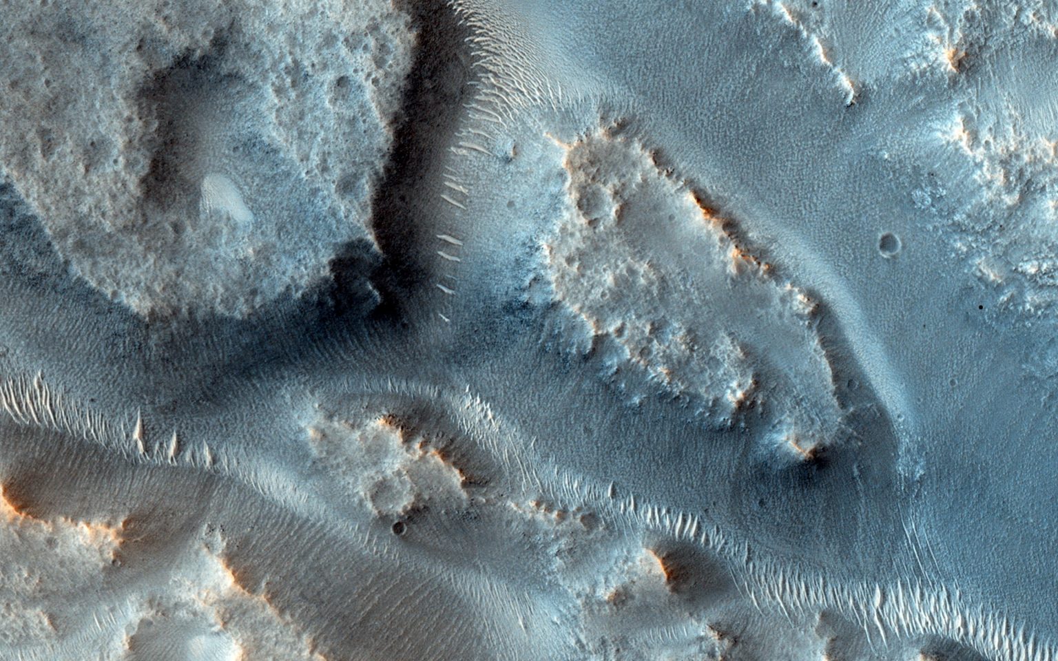 Scientists Map Mars’ Large River Drainage Systems for First Time ...