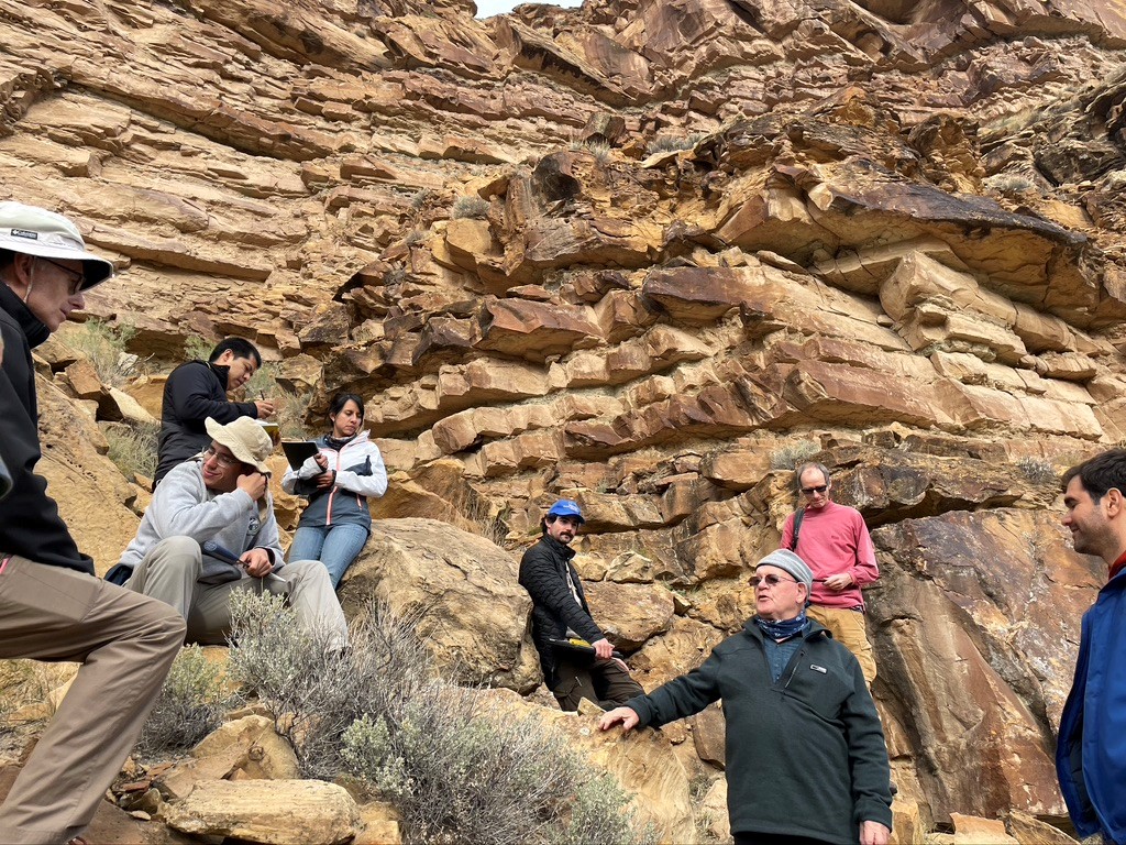 GEO 383: Dynamic Stratigraphy Field Seminar | Jackson School of ...