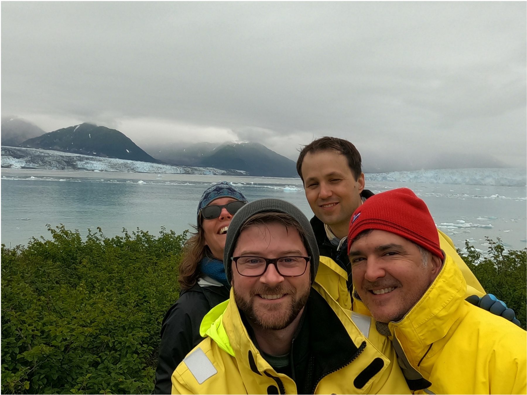 Listening to Glaciers in Disenchantment Bay : Science Y'all : Jackson ...